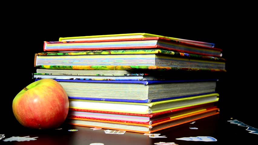 A Pile of Childrens Books Stockvideos & Filmmaterial (100 % lizenzfrei ...