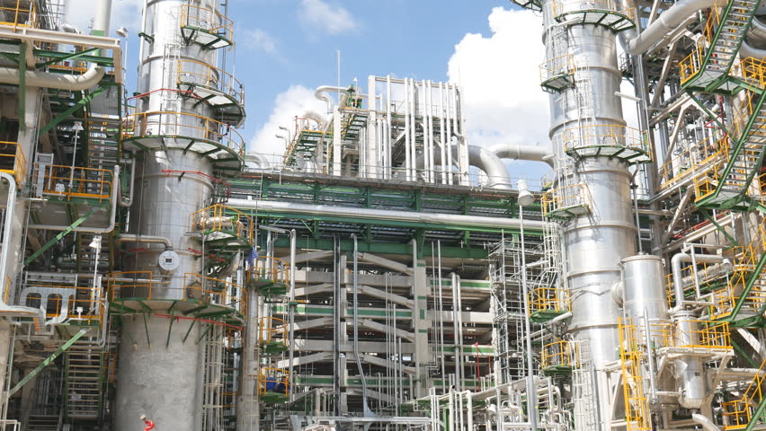 Video Panning Of Refinery Tower In Process Area Of Oil Refinery ...