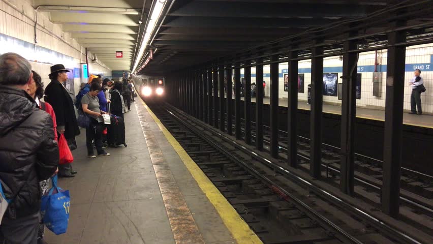 NYC Subway Train Arriving To Platform And People Exiting & Entering ...