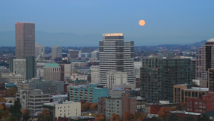 Stock video of moonrise over portland oregon cityscape at | 1611811 ...