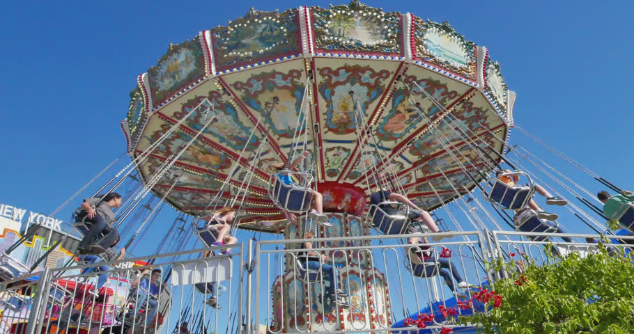 STATE FAIR OF TEXAS, OCT 2015:The Texas Star Ferris Wheel At Fair Park ...
