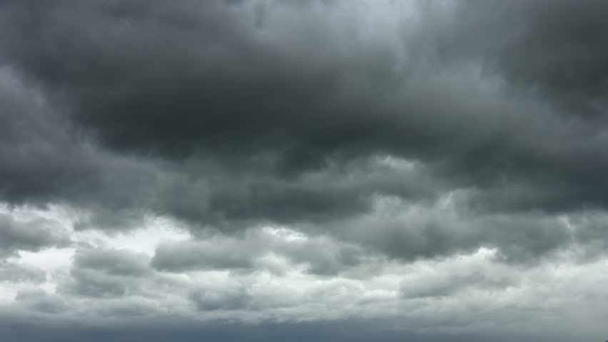 Video FullHD (1920x1080) - Gazing Straight Up Into The Sky As Fluffy ...