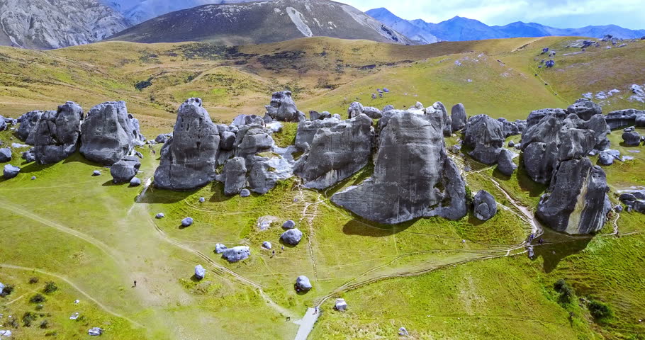 Стоковое видео «Aerial View of Boulders at» (абсолютно без лицензионных ...