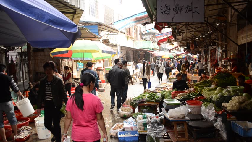 XIAMEN, CHINA, DECEMBER 1, 2013: People Are Enjoying Their Free ...