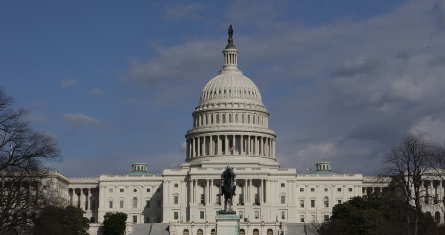 Snow Lawn, United States Capitol Building In Washington DC, USA ...
