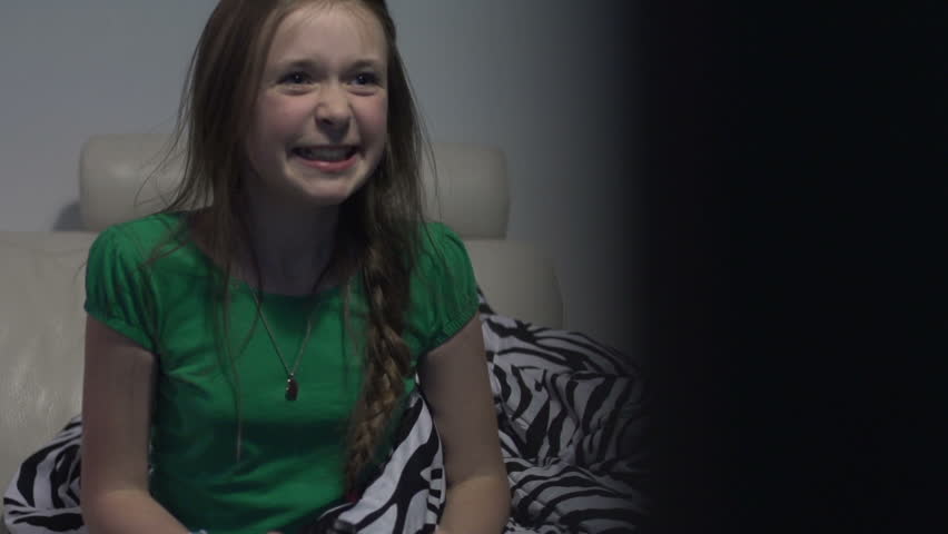 A Tween Girl Takes The Ice Bucket Challenge - An Ice Cold Bucket Of ...